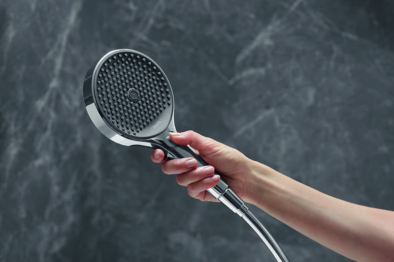 Body spray for the perfect rain shower