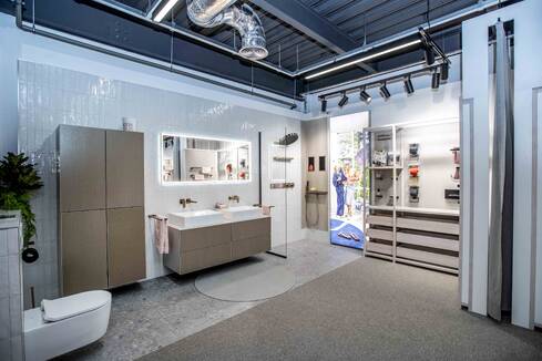 hansgrohe Concealed Basic set bath/shower mixers: iBox universal 2 ...