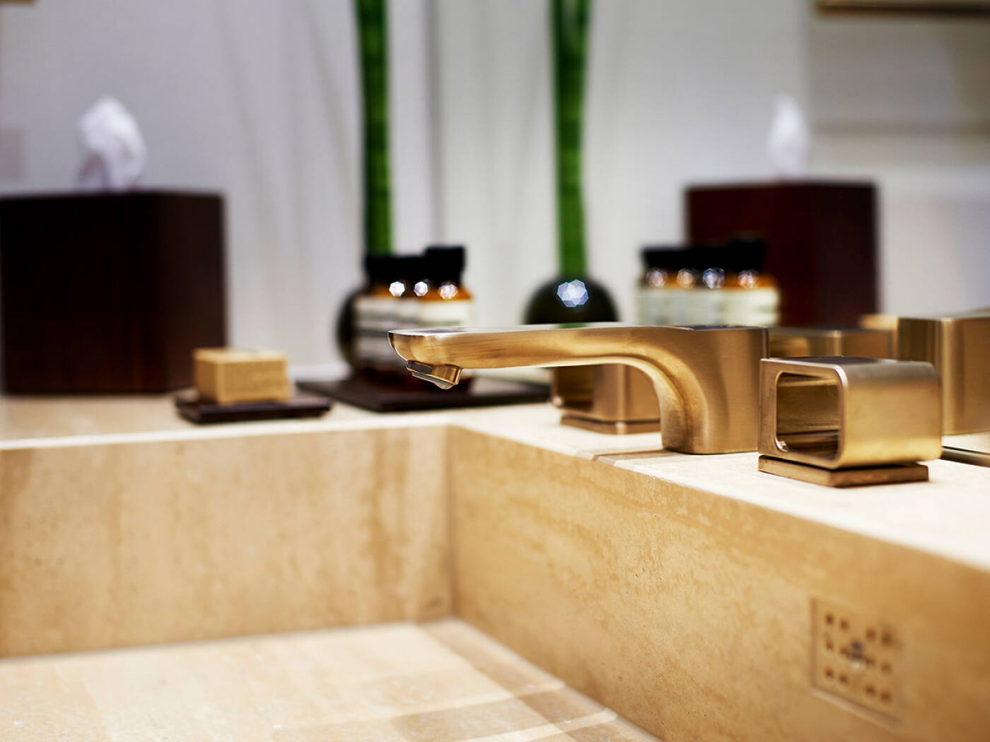 Residence with customised AXOR taps