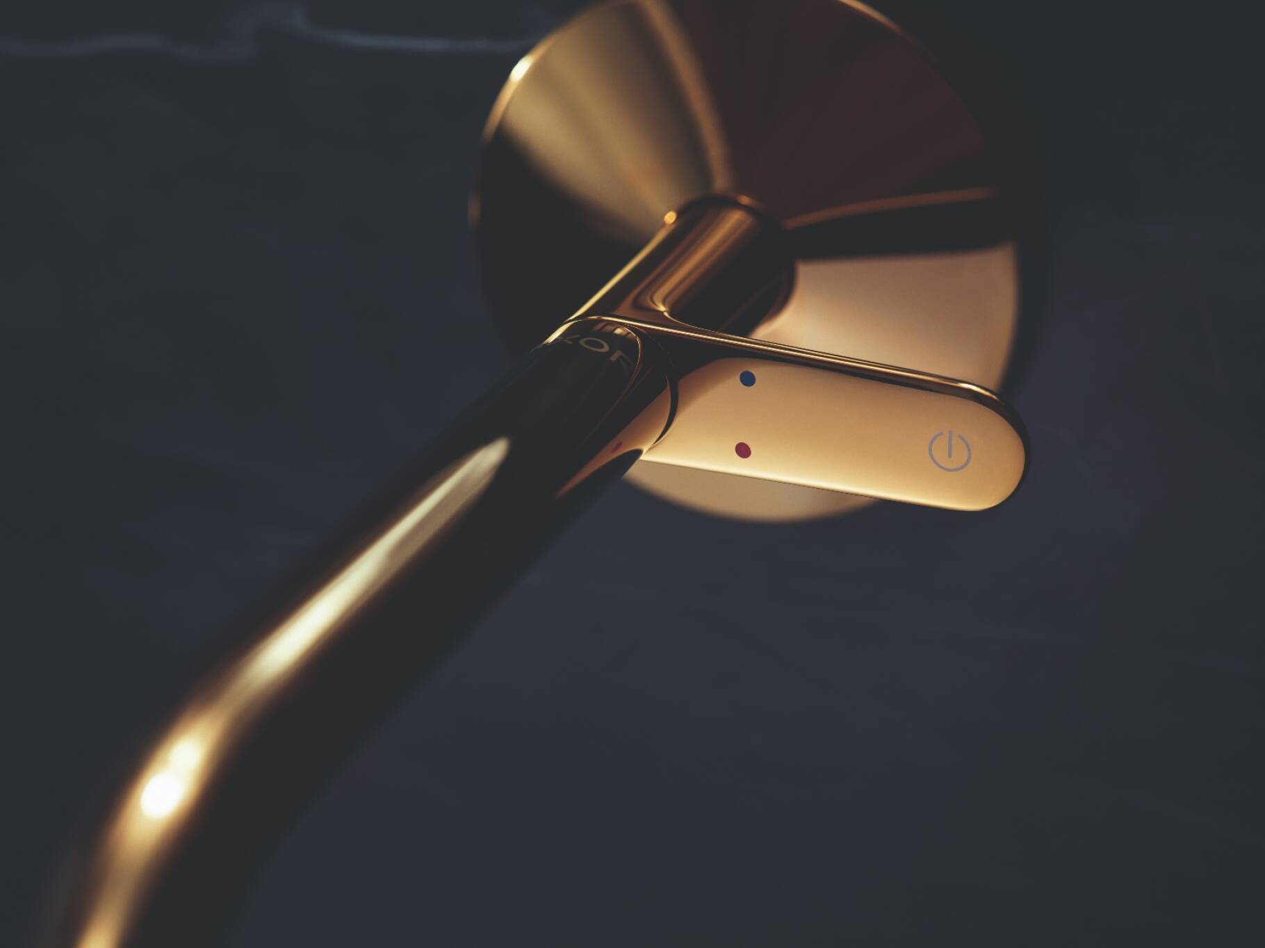 Slender faucet with new interaction: AXOR One