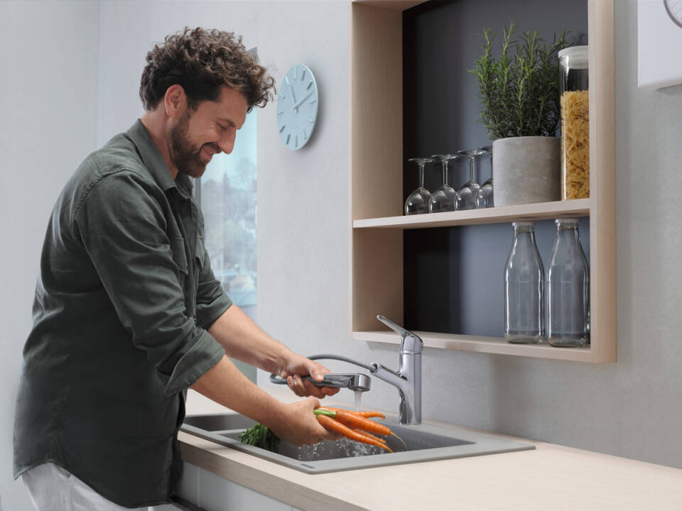 hansgrohe Küchenmischer: Focus M42, Einhebel-Küchenmischer 220, 1jet ...