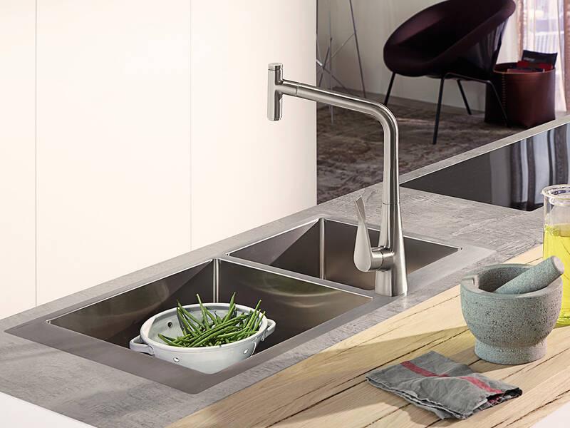 Metris M71 makes chores much easier