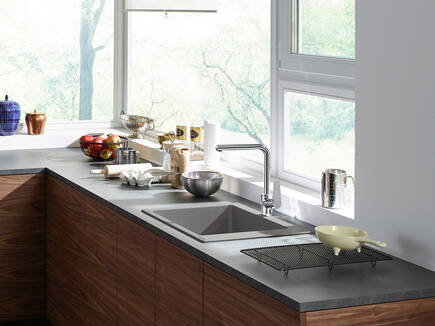 hansgrohe Porter sets: Bidette hand shower 1jet S EcoSmart for warm ...