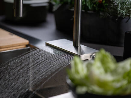 hansgrohe Kitchen sink mixers: Focus, HighArc Kitchen Faucet, 2-Spray ...