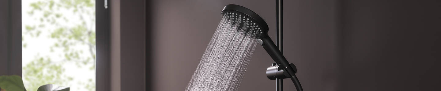Raindance showers: large hand and overhead showers