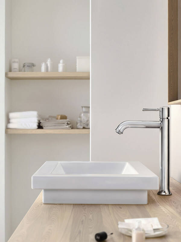 Nostalgic bathroom faucets with modern technology