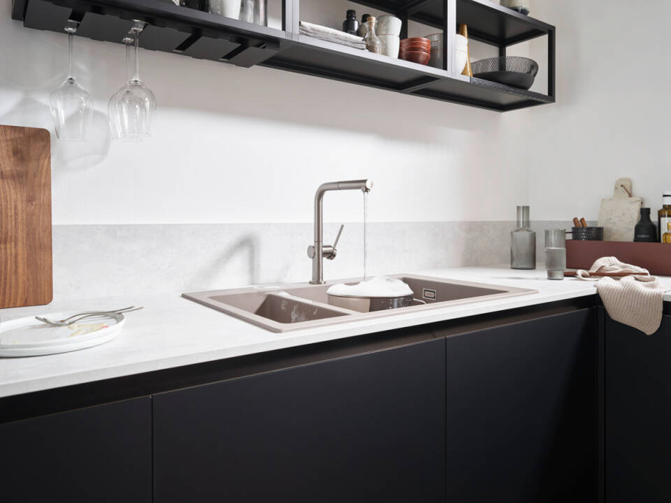 hansgrohe Sinks: S51, S510-U660 Under-mount sink 660, Item No. 43432170