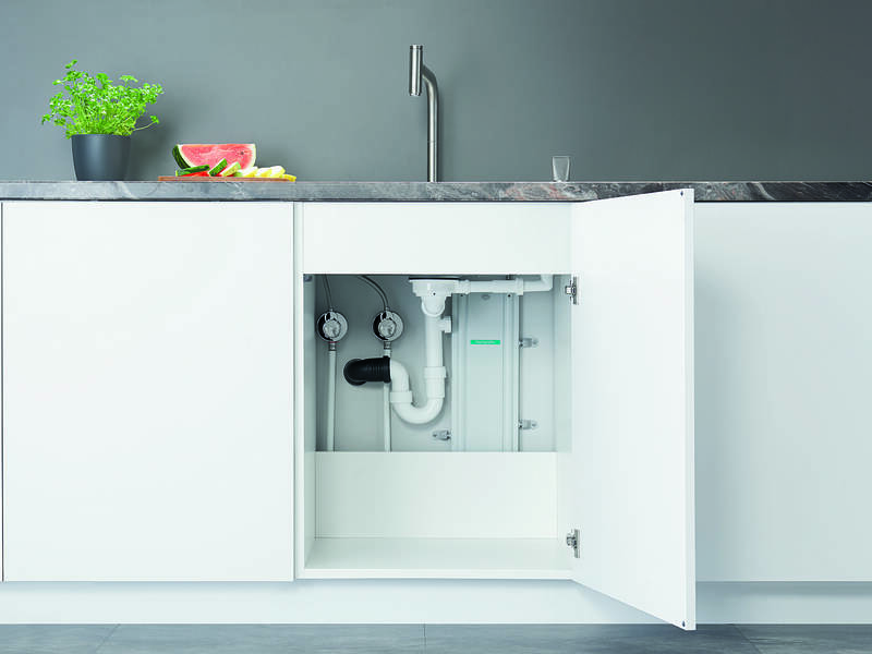 Waste systems for stainless steel and granite sinks