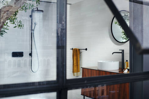 AXOR Shower pipes: AXOR One, 1 spray mode, Item No. 48790000