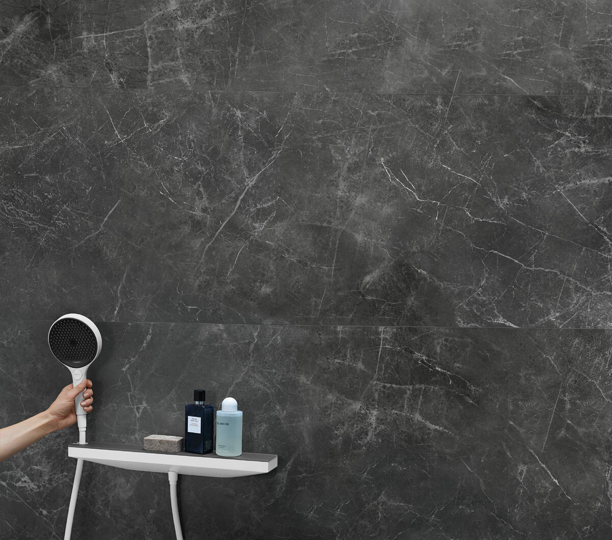 hansgrohe Fali aljzat: Rainfinity, Fali kimenet 500, integrált polccal ...