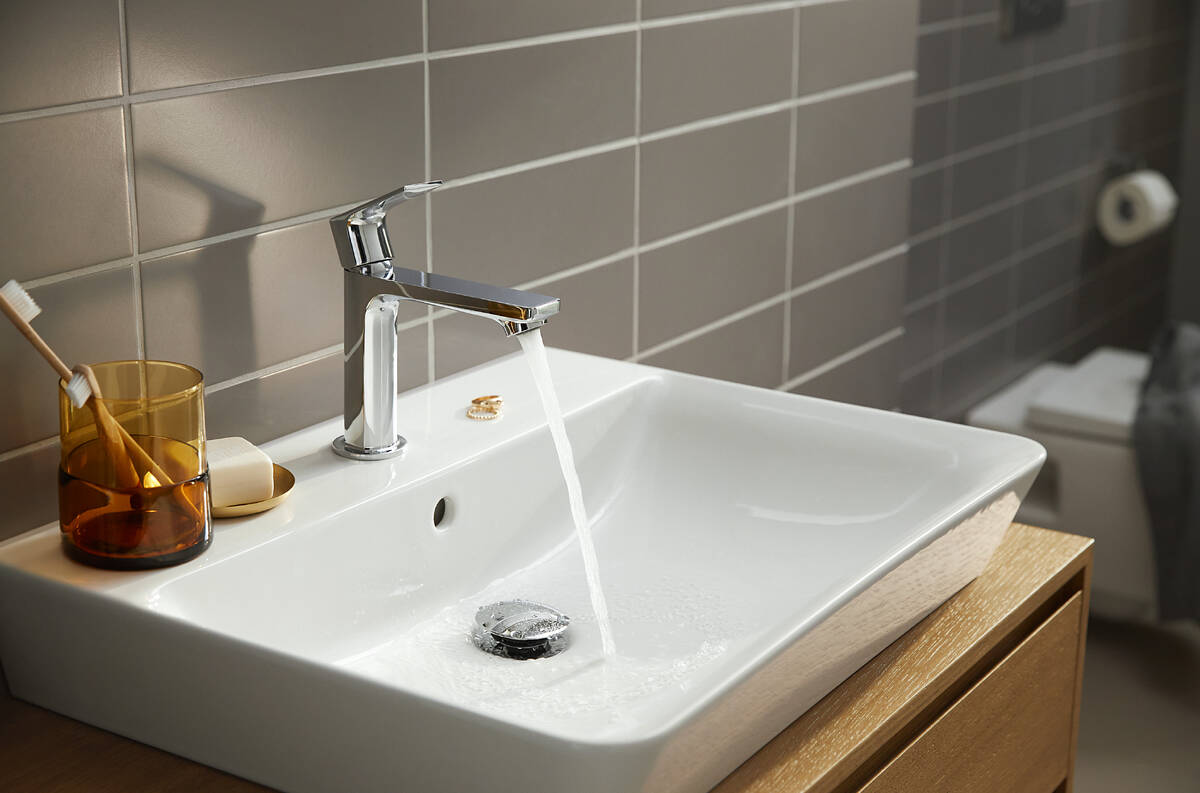 hansgrohe Washbasin mixers: Rebris E, Single lever basin mixer 110 ...