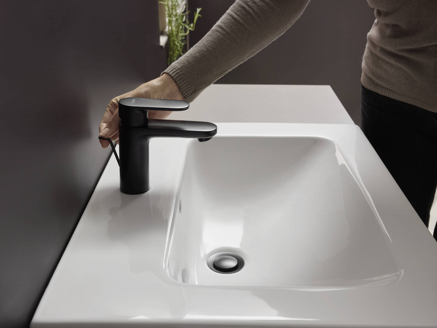 hansgrohe Washbasin mixers: Vernis Blend, Single lever basin mixer 100 ...