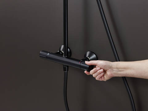 hansgrohe Showerpipes: Vernis Blend, 1 stråletype, Art.nr. 26276670 ...