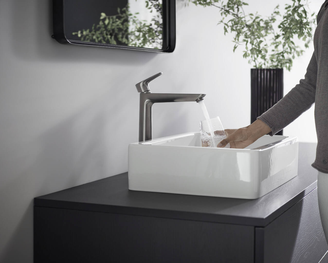 hansgrohe Washbasin mixers: Talis E, Single lever basin mixer 240 ...