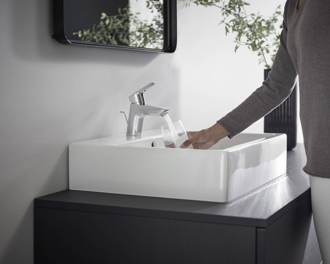 hansgrohe Washbasin mixers: Logis, Single lever basin mixer 70 with pop ...