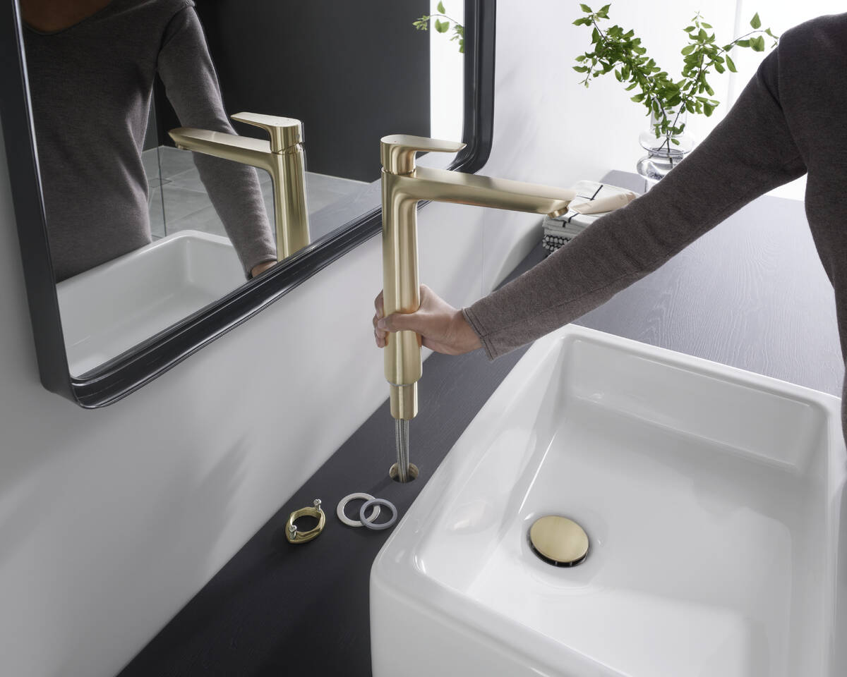 hansgrohe Washbasin mixers: Talis E, Single lever basin mixer 240 ...