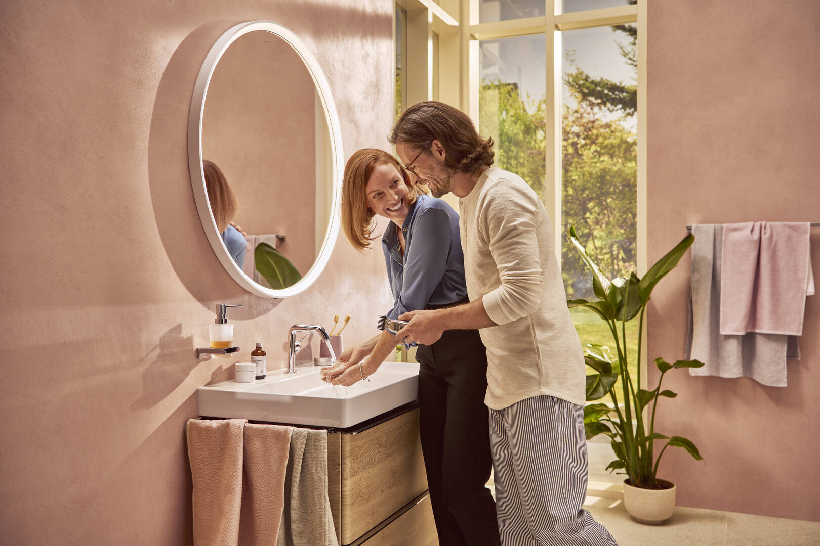 hansgrohe Аксессуары: AddStoris, Диспенсер для жидкого мыла, Арт ...