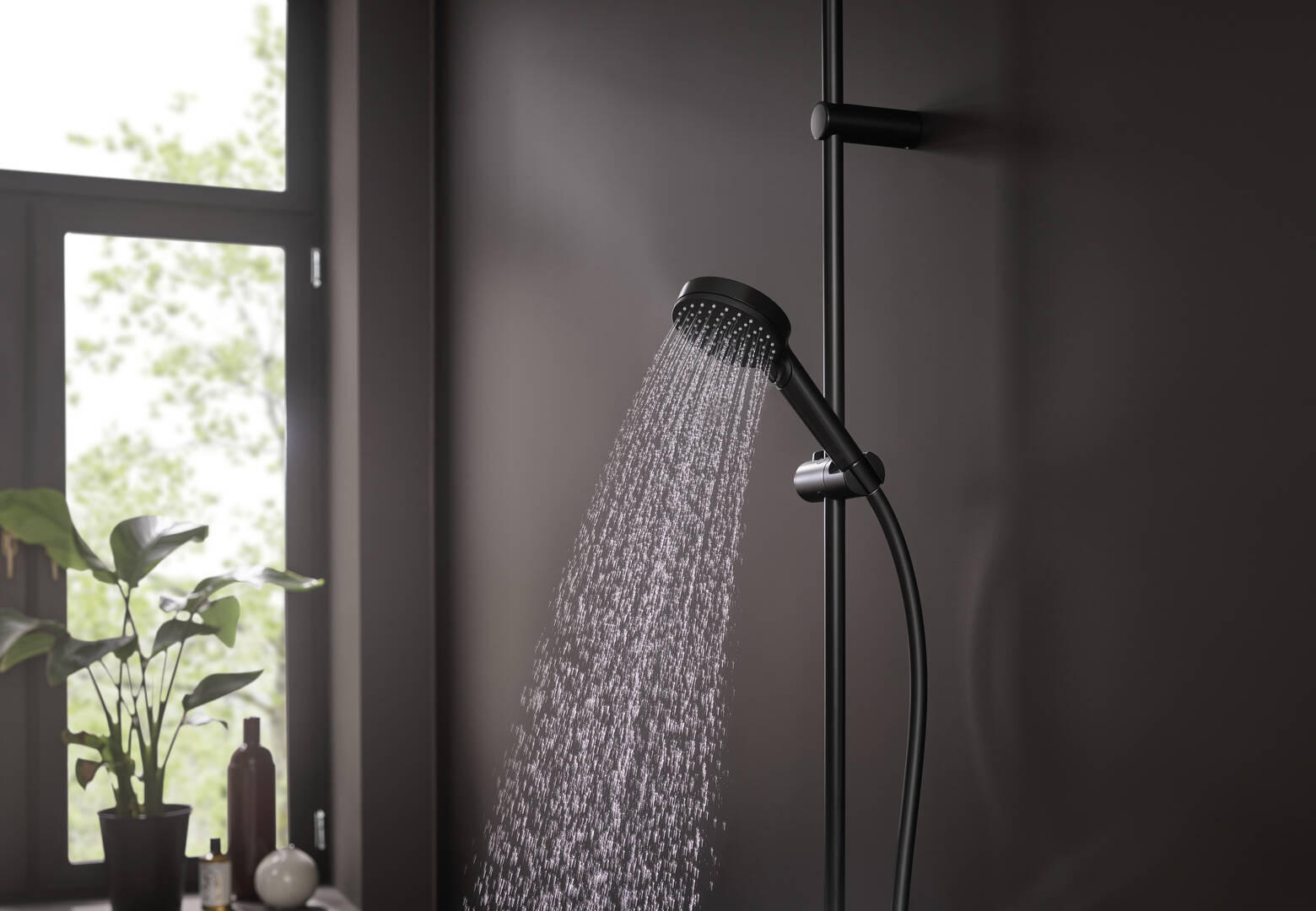 hansgrohe Hand showers: Vernis Blend, 2 spray modes, Item No. 26340670 ...