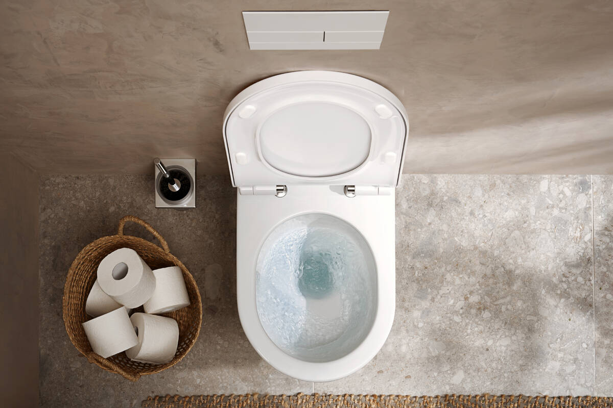 hansgrohe Toilets: EluPura Original Q, Floorstanding WC close coupled ...